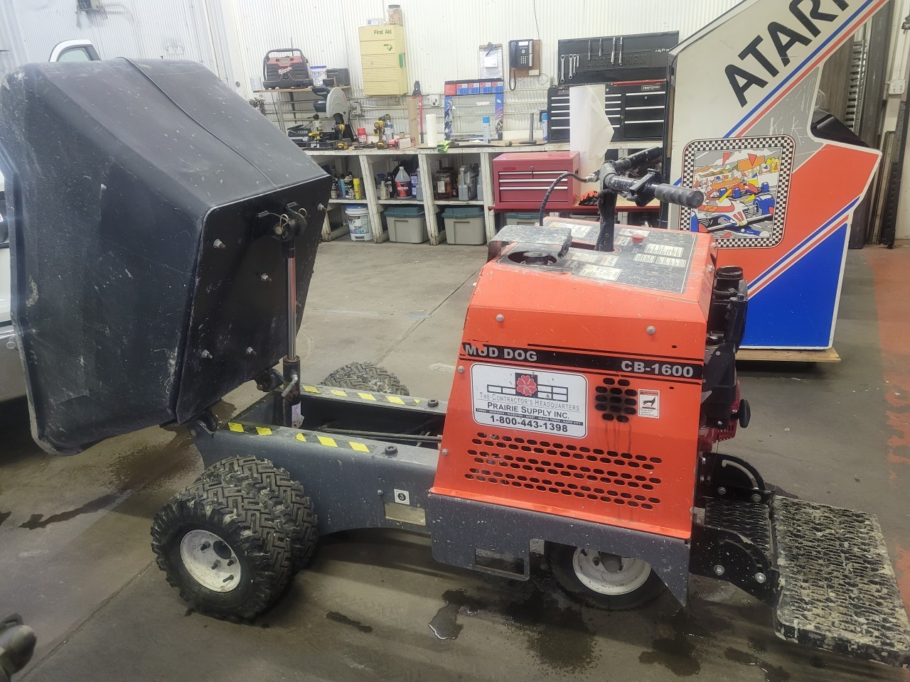 Mud Dog MD-1600 Wheeled Concrete Buggy | Prairie Supply, Inc.